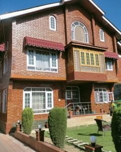 25 Impactful Window Awning Ideas