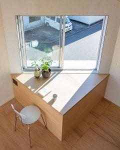 25 Classy Window Sill Ideas