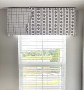 25 Classic Window Cornice Ideas