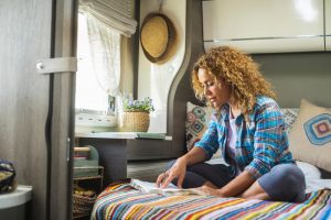 Guide to Standard RV Window Sizes for Efficient Replacement