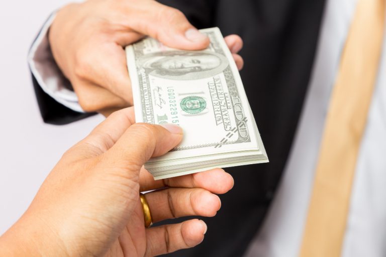 Do You Tip Window Washers?