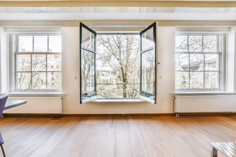 Effective Guide on Removing Moisture Between Window Panes: Step-by-Step ...