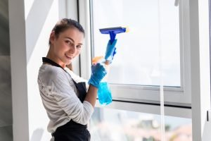 Window Washer Salary: Uncovering How Much They Earn