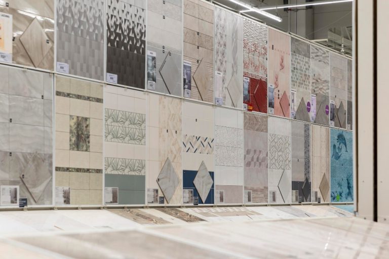 How to Tile Around a Window: Step-by-Step Guide & Tips for Professional ...