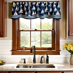 15 Kitchen Bay Window Valance Ideas for Charming Home Decor