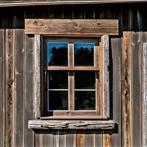 15 Outside Window Trim Ideas for Houses to Enhance Curb Appeal
